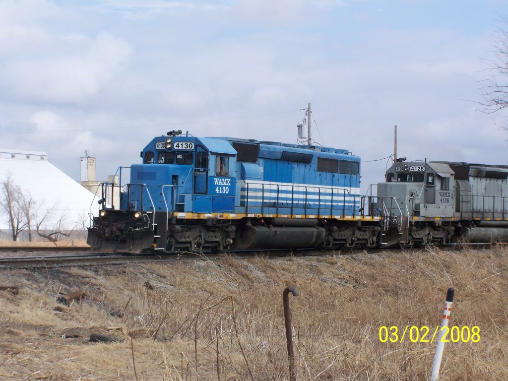 WAMX SD40-2 4130
